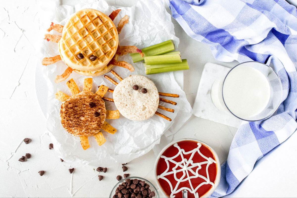 15 Halloween Breakfast Ideas: Toast, Pancakes, Oatmeal and More! – Cupkin