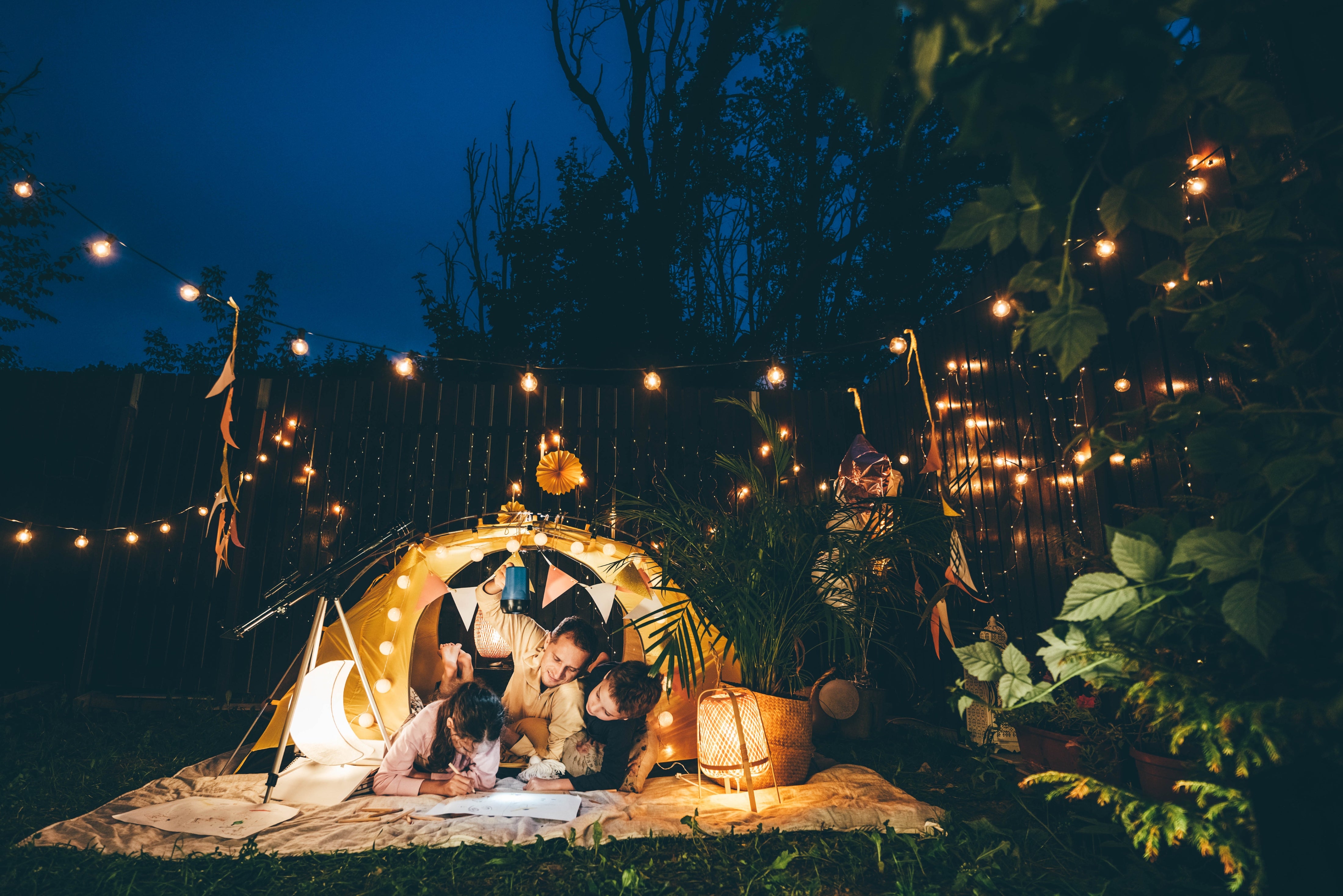 Make New Family Memories With A Night Under The Stars – Cupkin